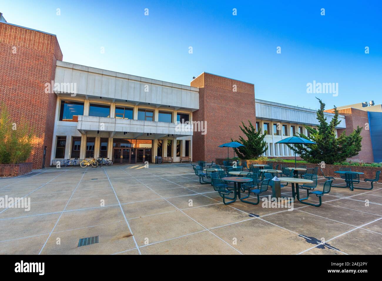 University of virginia campus hi-res stock photography and images - Alamy