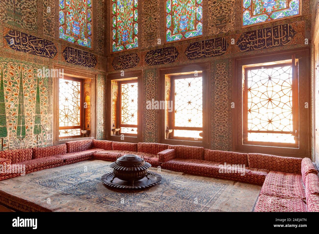 The Twin Kiosk in the Harem of Topkapi Palace Museum, Istanbul, Turkey ...