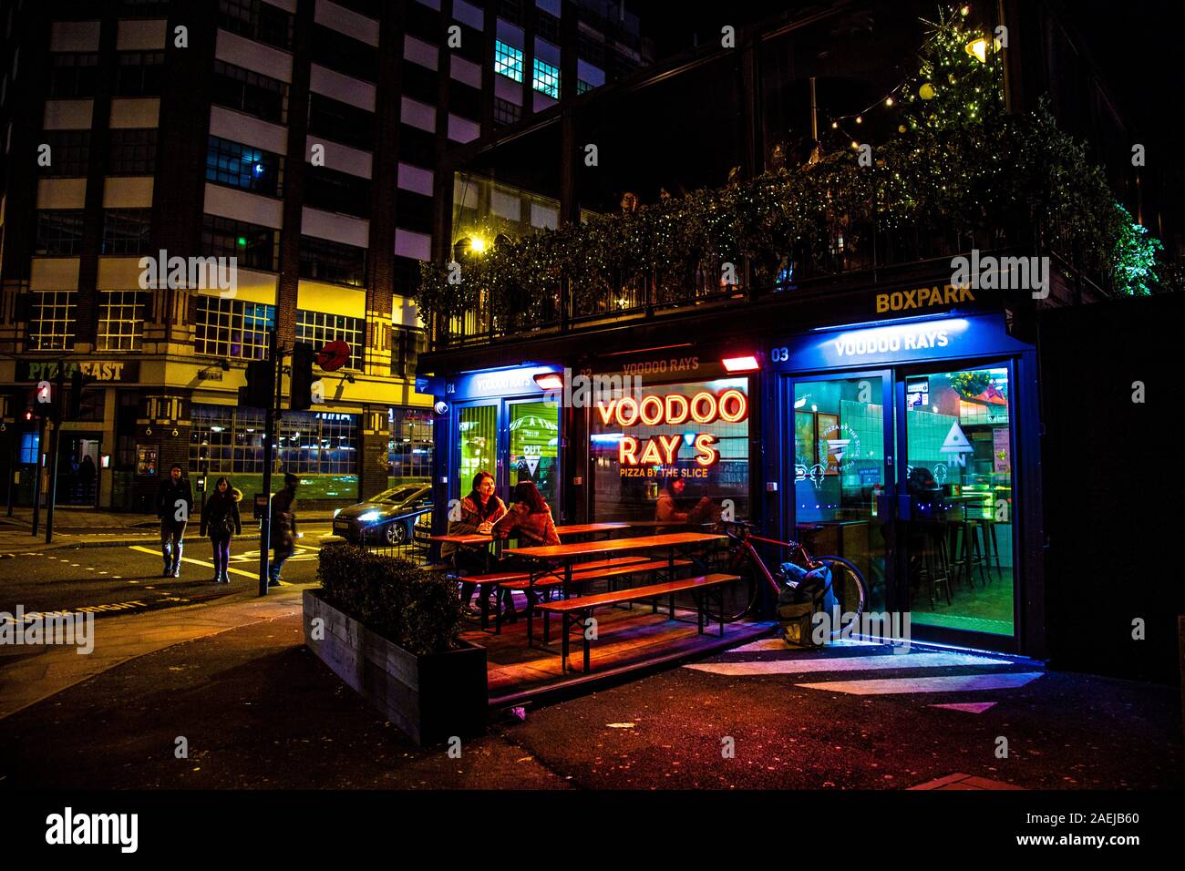 Boxpark sign hi-res stock photography and images - Alamy