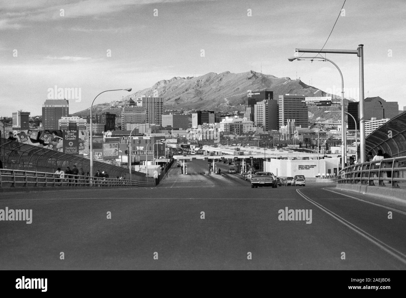 El paso checkpoint Black and White Stock Photos & Images - Alamy