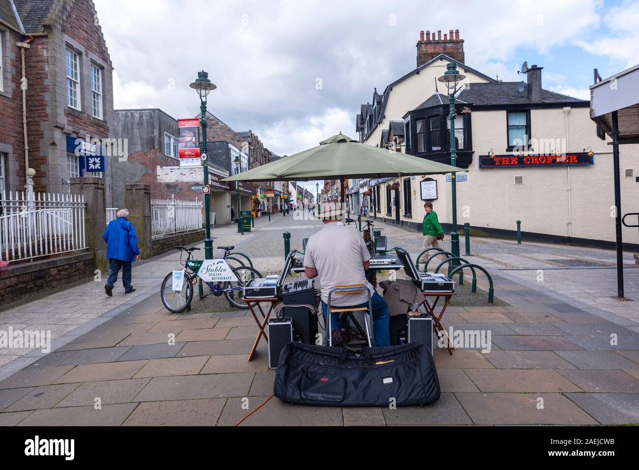 Fort william high street hi-res stock photography and images - Alamy