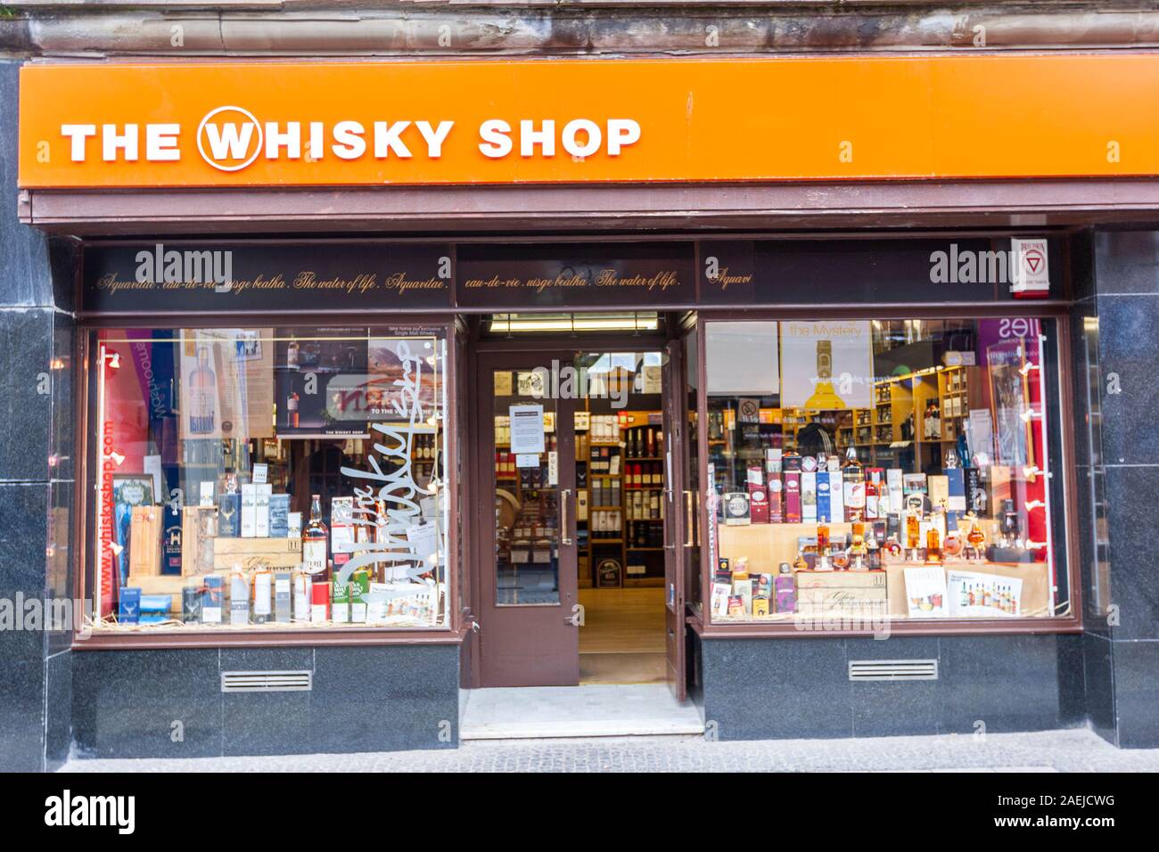 Whisky fort hi-res stock photography and images - Alamy