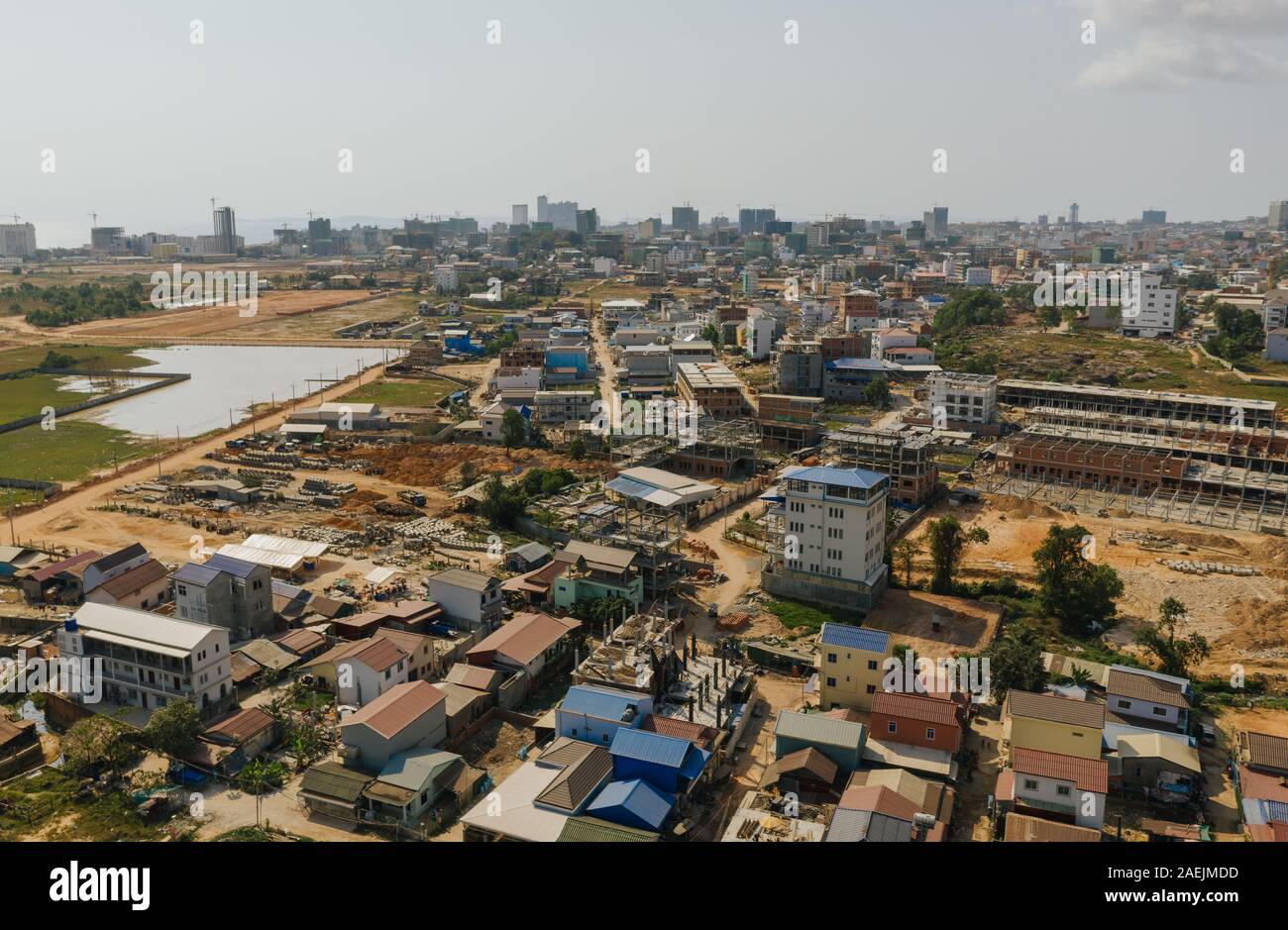 Industrial construction crane 4k hi-res stock photography and images ...