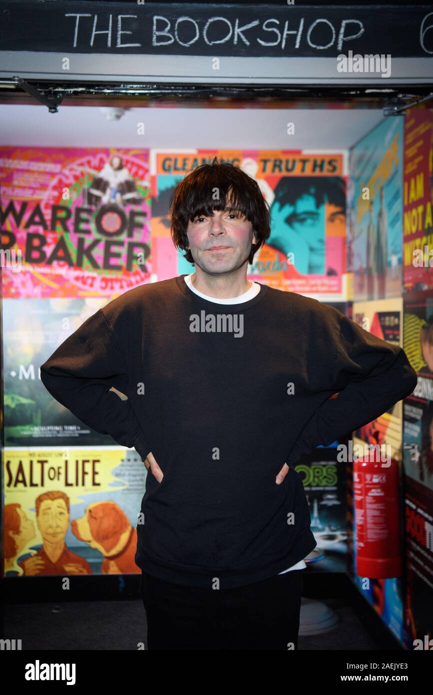 Tim burgess 2020 hi-res stock photography and images - Alamy