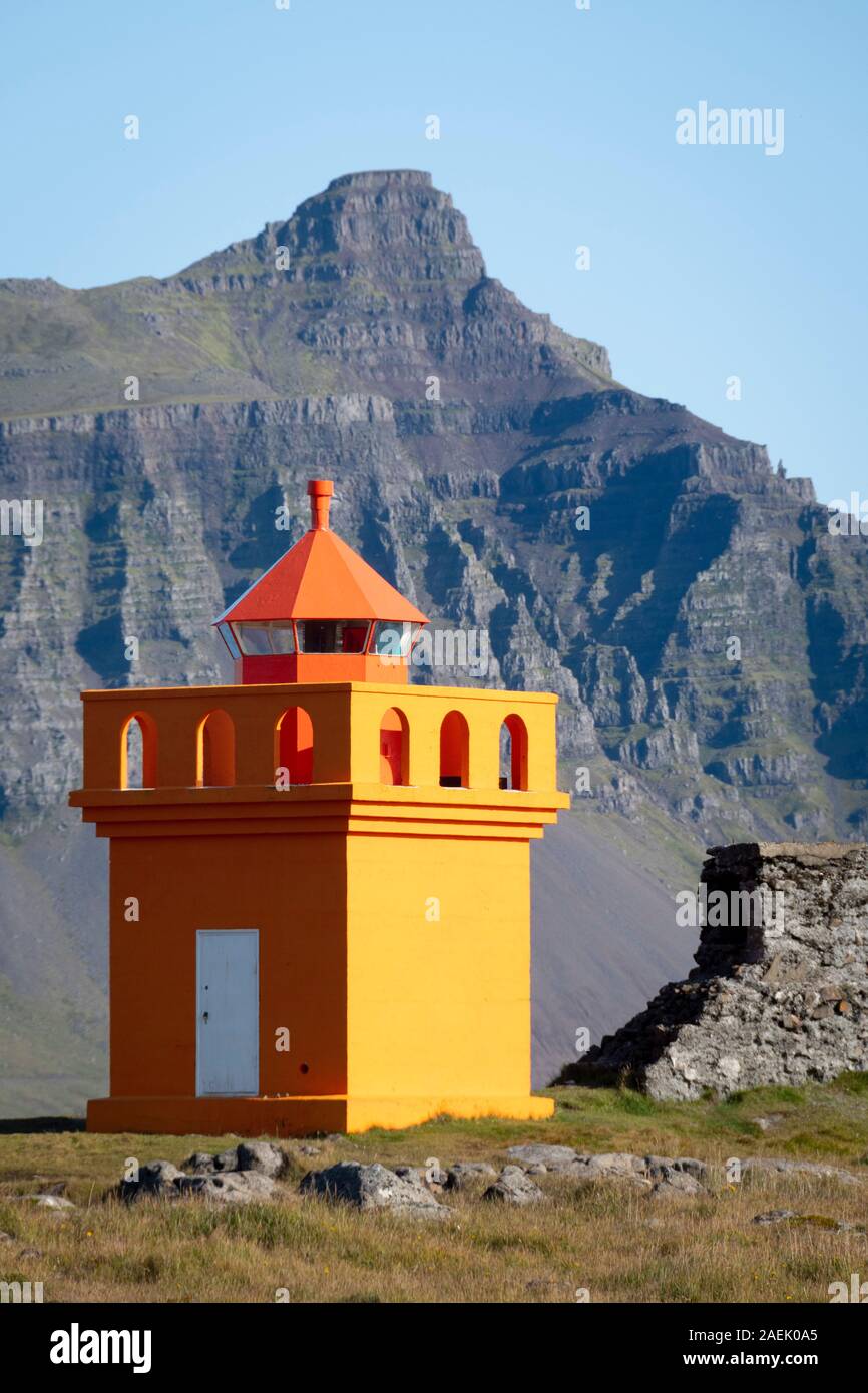 Orange lighthouse at Fáskrúðsfjörður, Iceland Stock Photo - Alamy