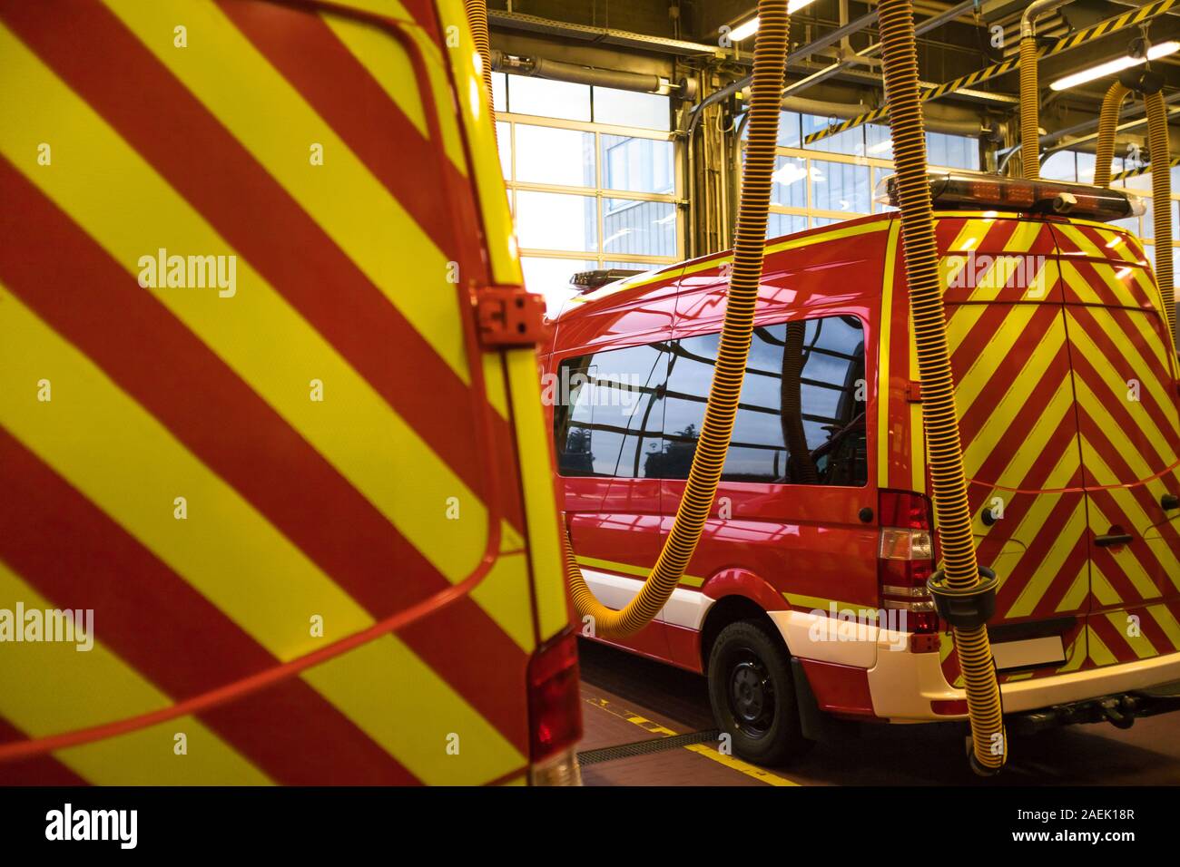 modern fire department fire engines Stock Photo - Alamy