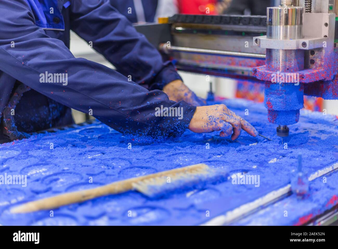 Milling machine operator hi-res stock photography and images - Alamy