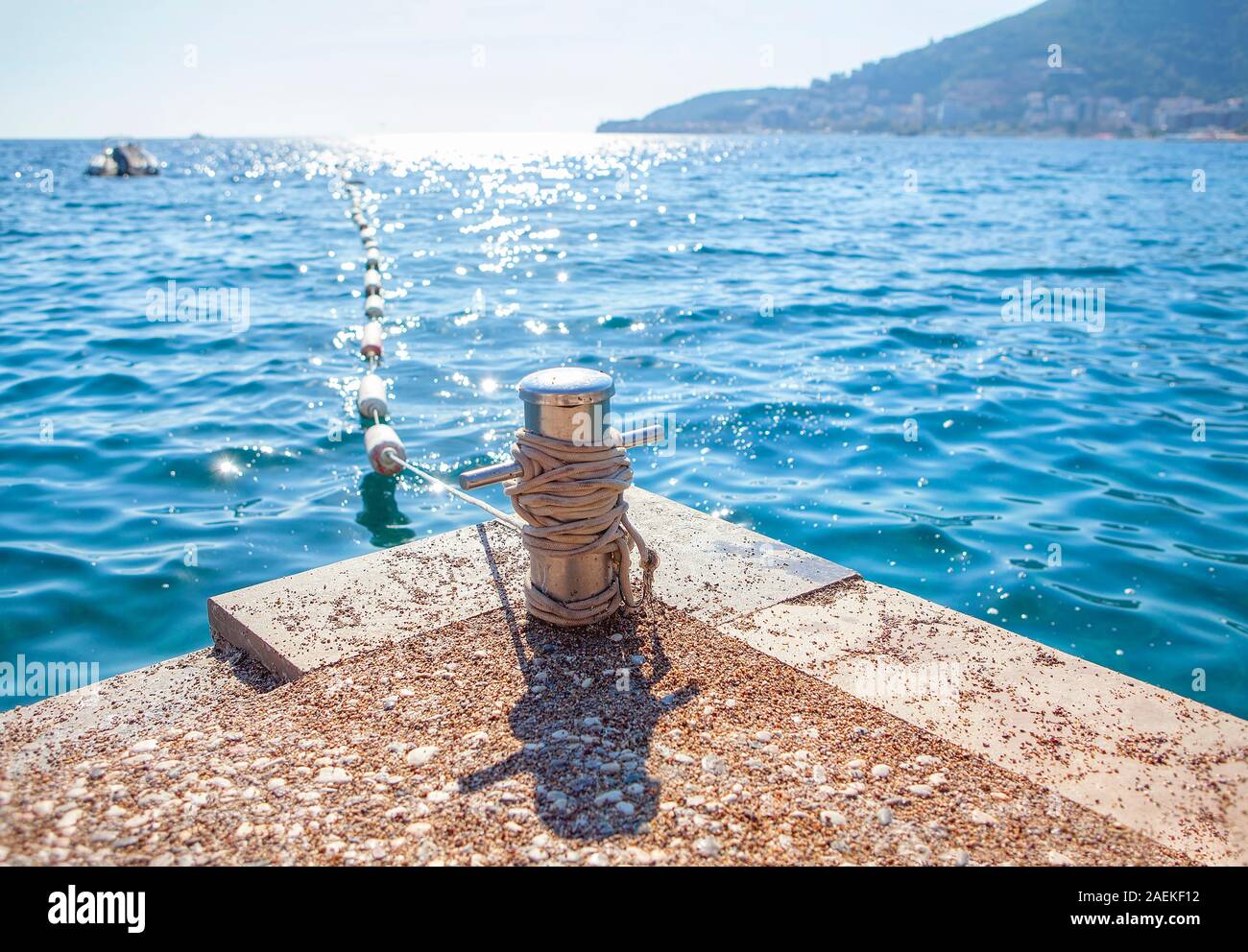 Ship mooring point on a boat harbour Stock Photo - Alamy