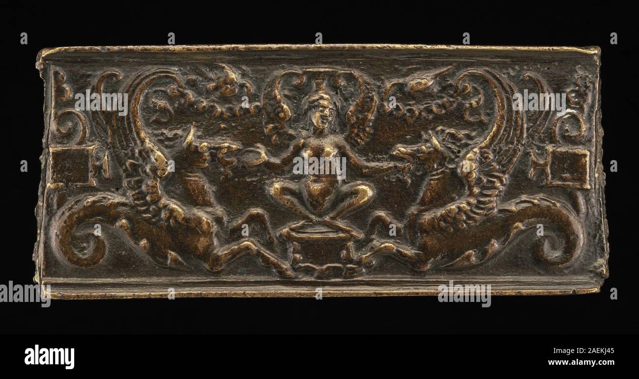 Modernist frieze hi-res stock photography and images - Alamy