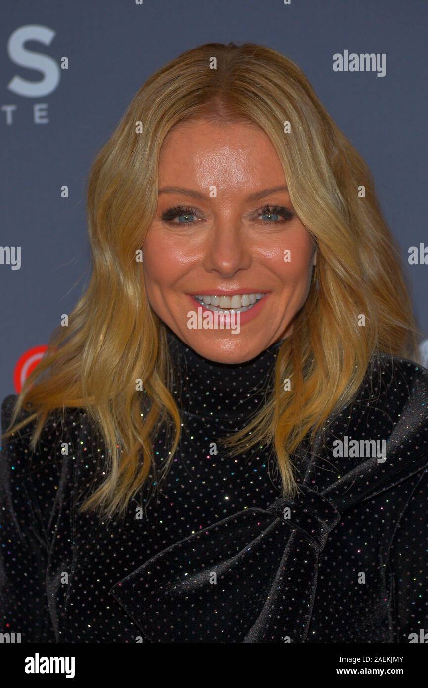 NEW YORK, NY - DECEMBER 08: Kelly Ripa attends the 13th Annual CNN ...