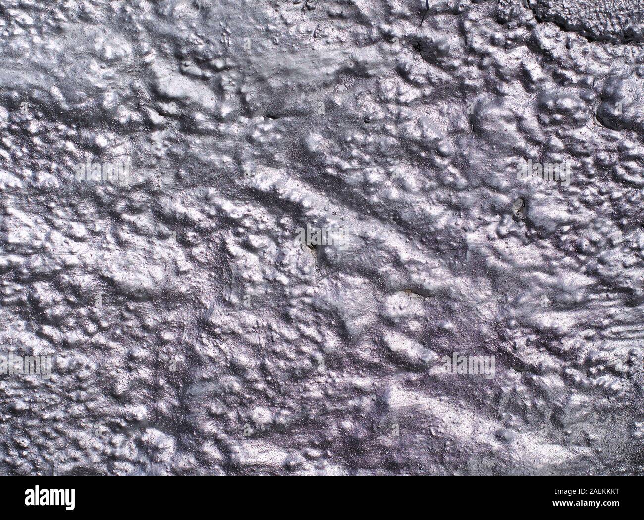 Silver paint grunge wall textured background Stock Photo - Alamy