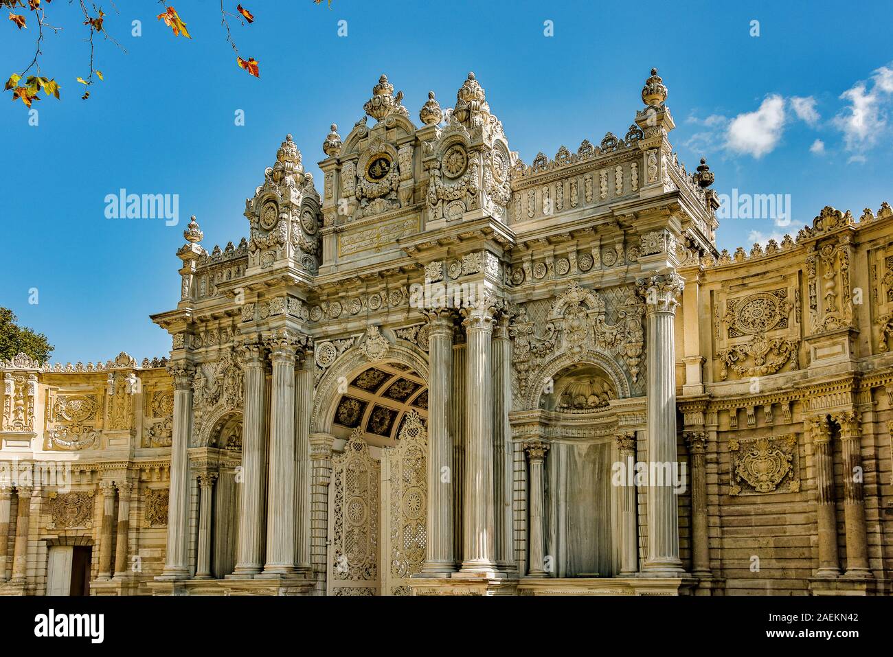 Sultan gate hi-res stock photography and images - Alamy