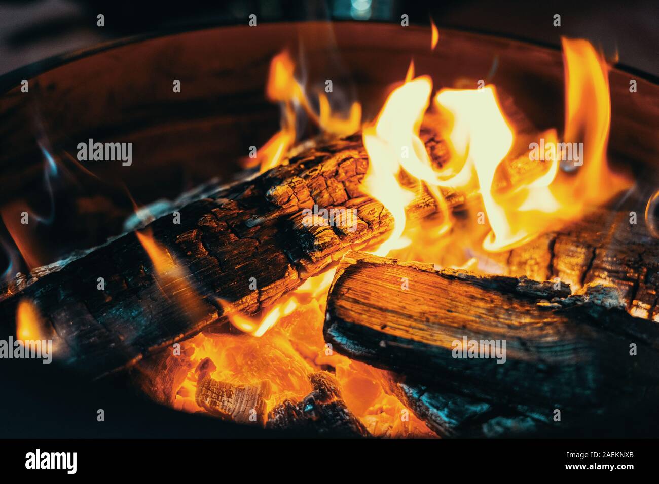 Medium sized bright bonfire with yellow and orange flames Stock Photo ...
