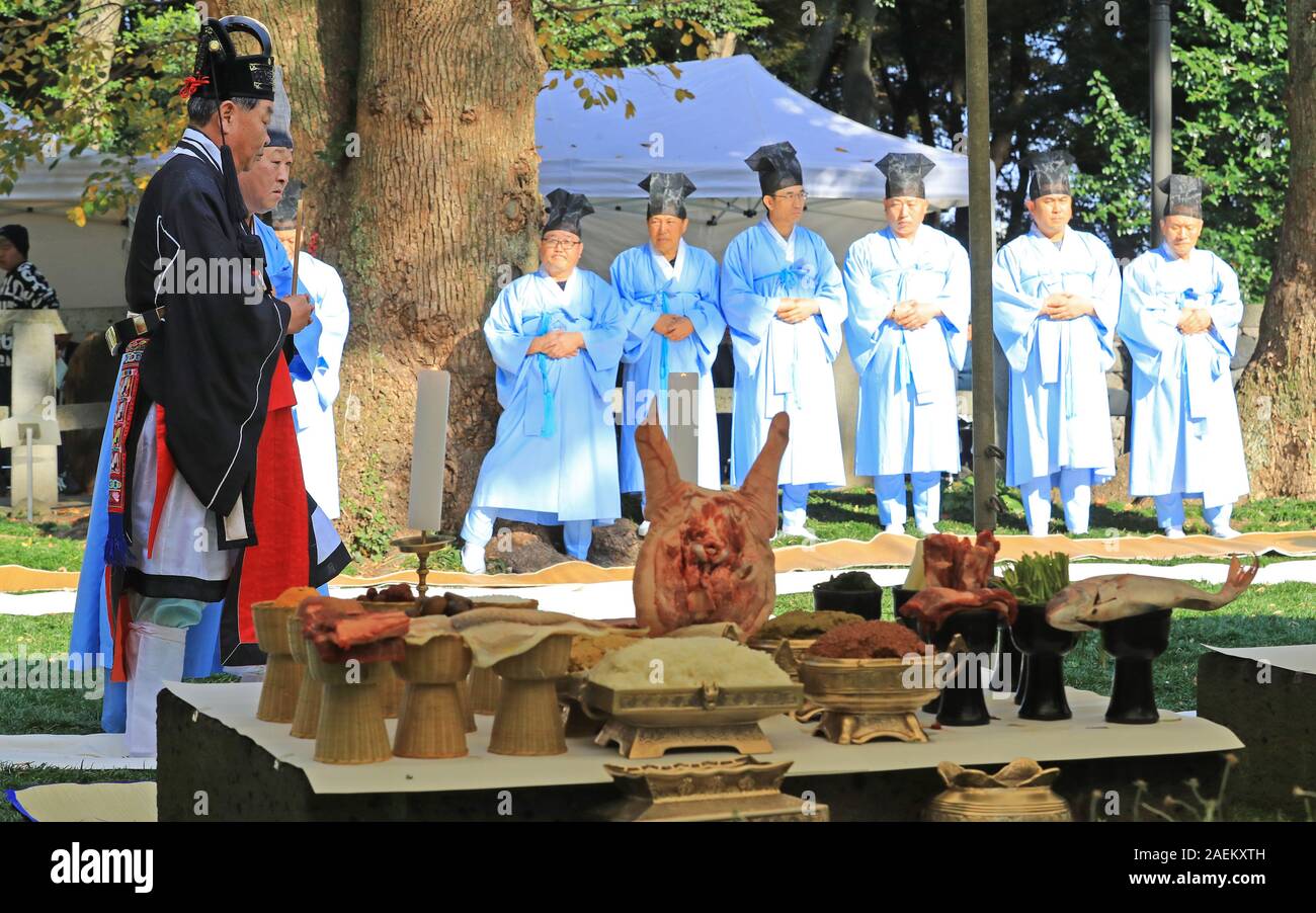 10th Dec, 2019. Ritual in honor of divine founders of old kingdom on ...