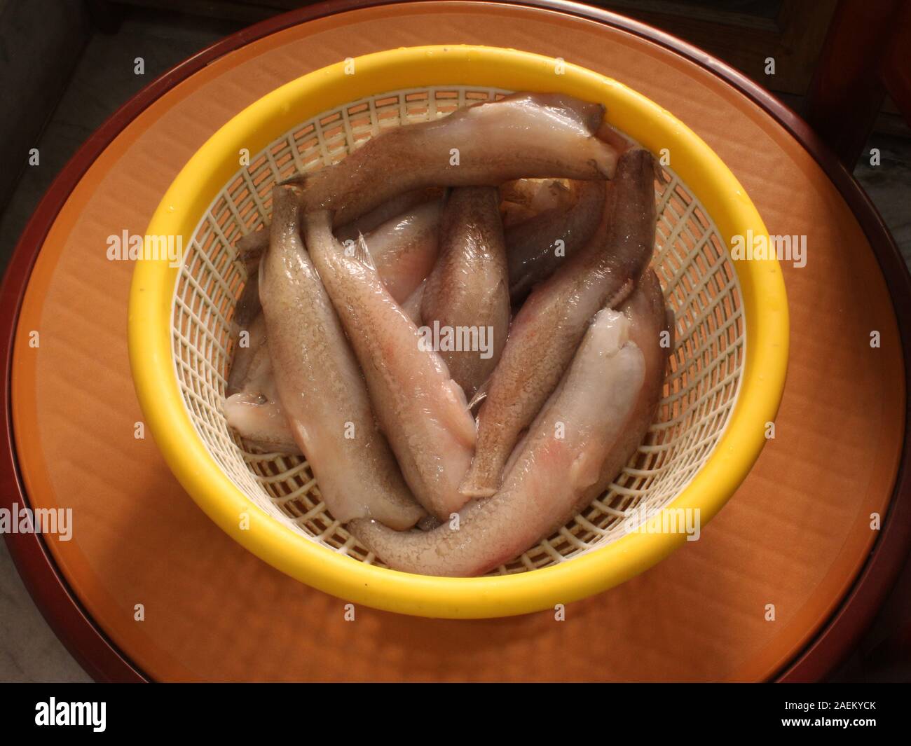 Marine fish ready for cooking Stock Photo - Alamy