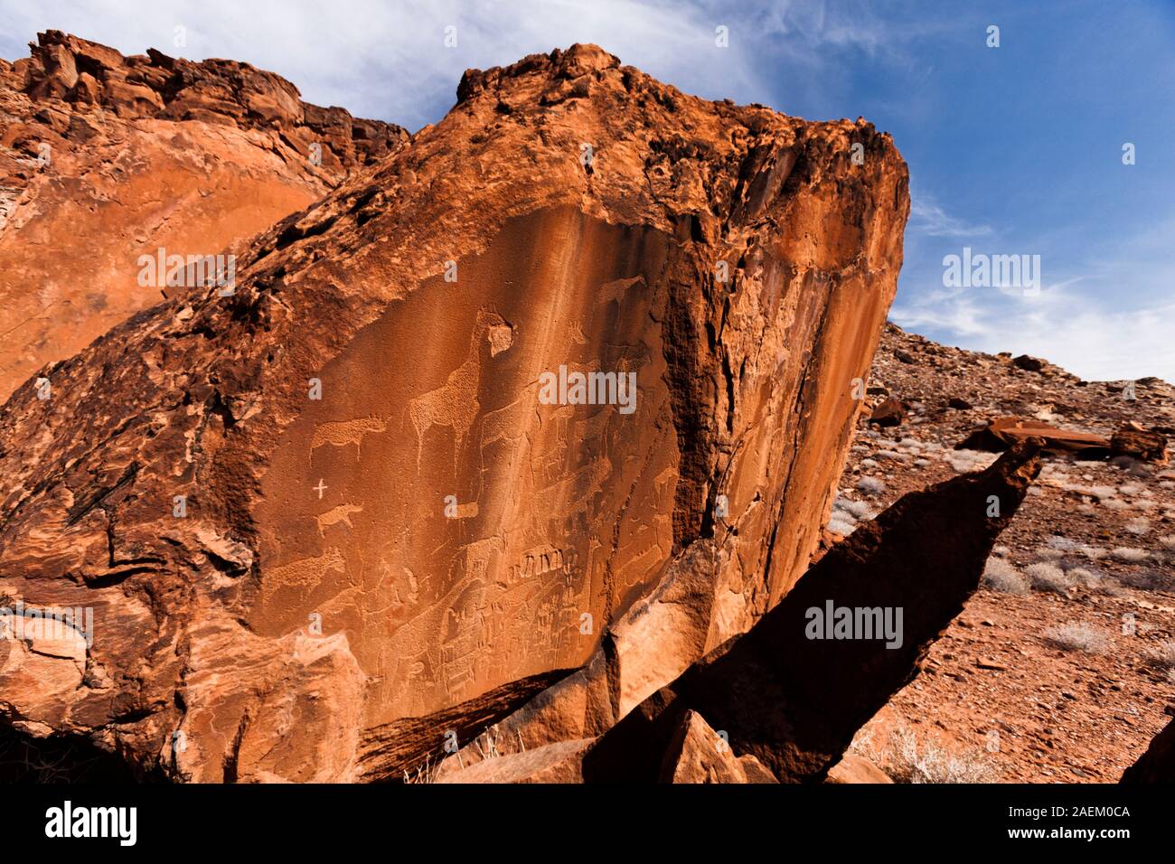 Twyfelfontein, ancient bushman(San) rock engravings, Twyfelfontein or ...