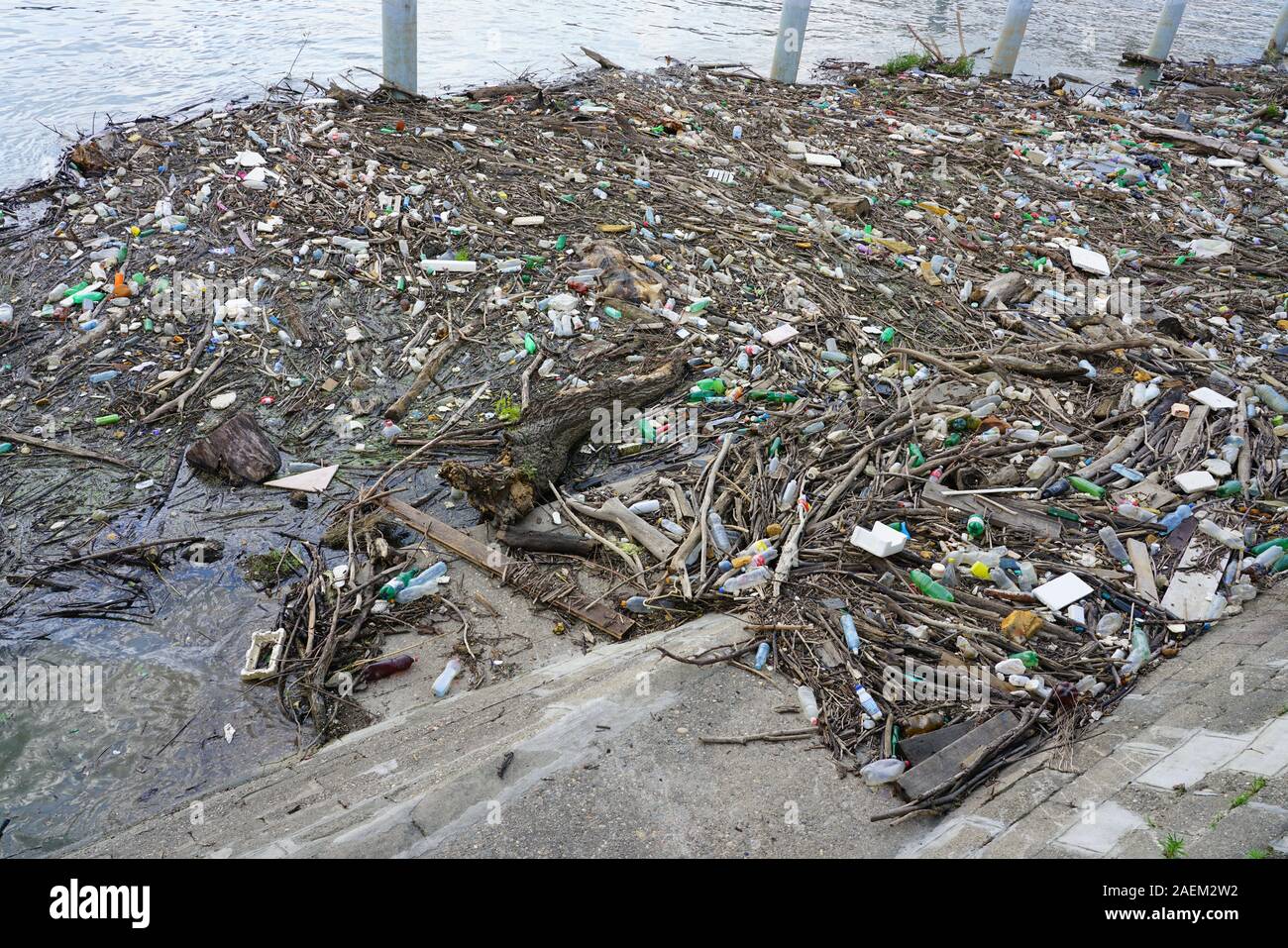 Flotsam plastic pollution floating on hi-res stock photography and ...