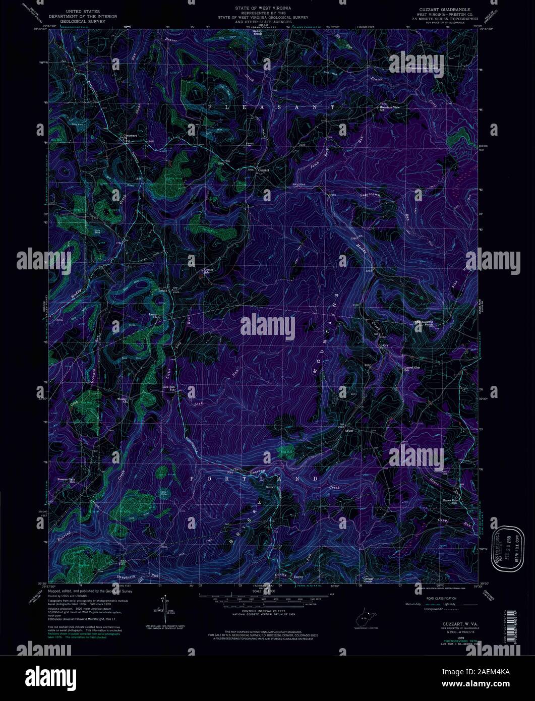 Cuzzart hi-res stock photography and images - Alamy