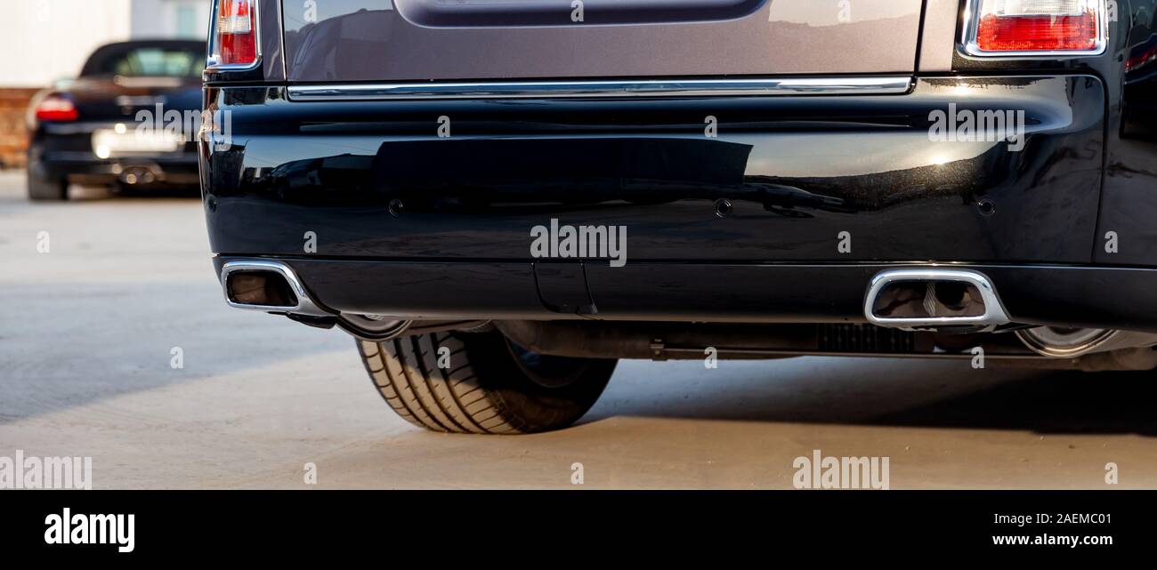 Side exhaust pipes hi-res stock photography and images - Alamy