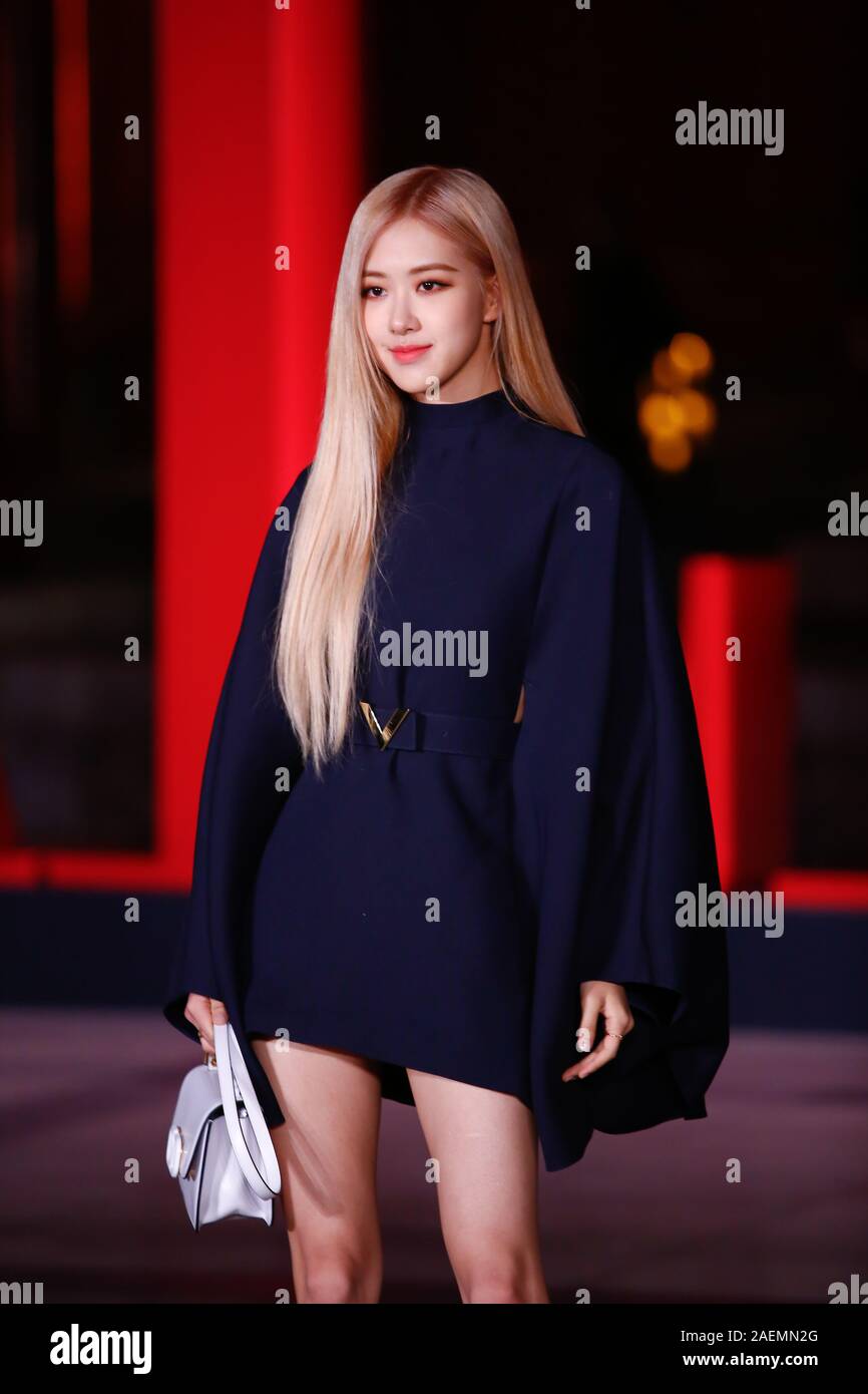 New Zealand singer currently based in South Korea Roseanne Park or Rose ...
