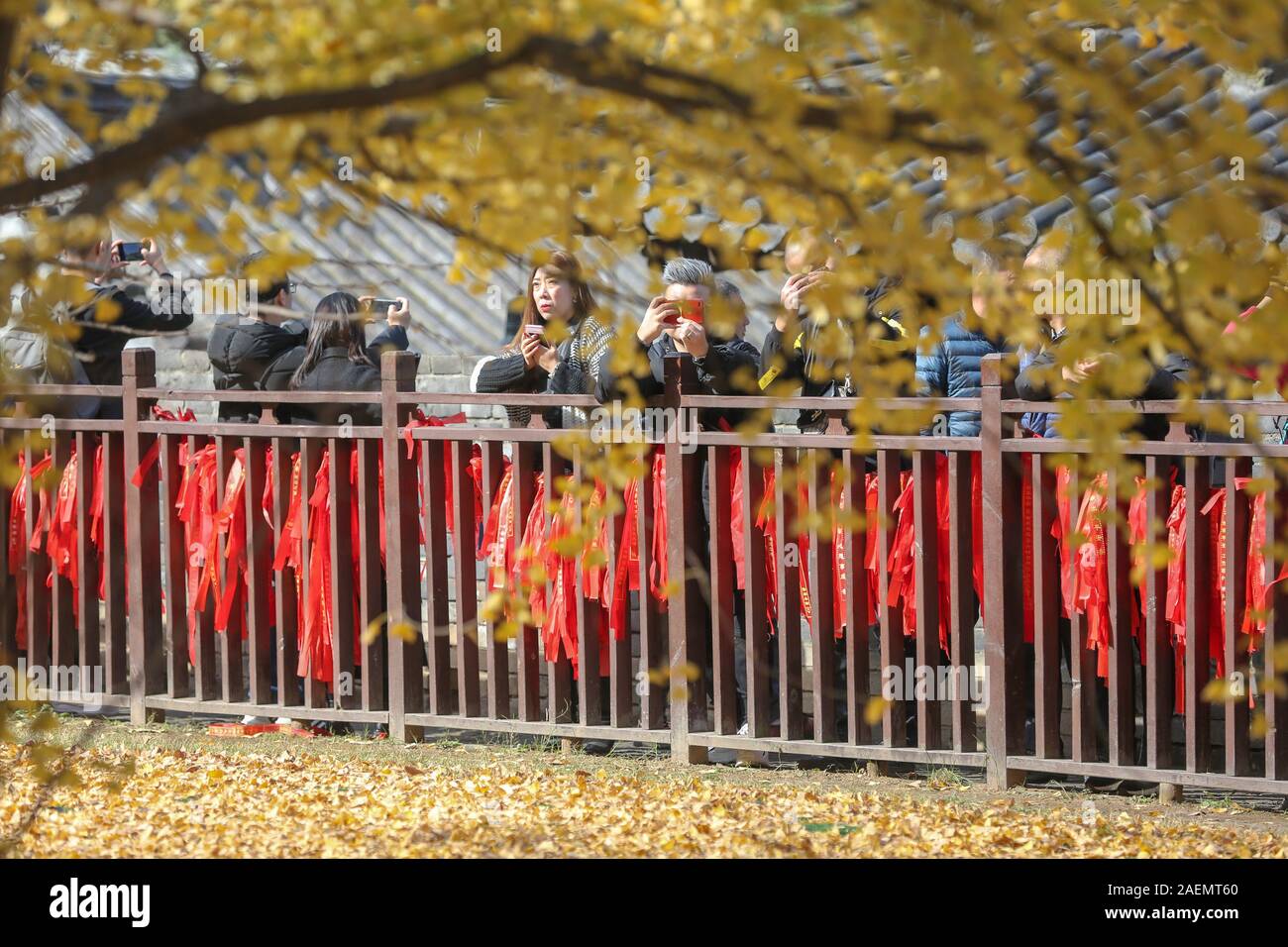 Emperor taizong of the tang hi-res stock photography and images - Alamy