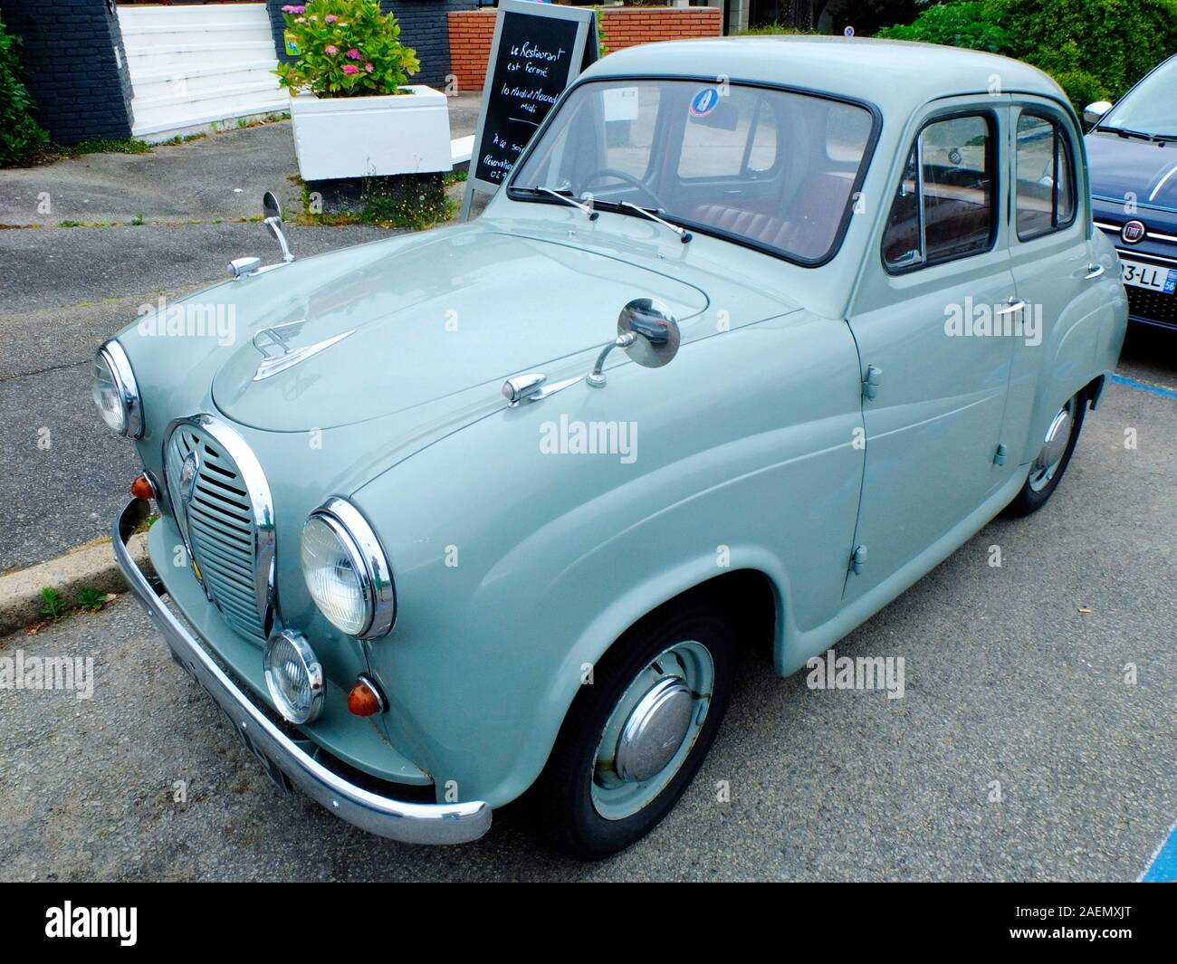 Standard Eight - Vintage car Stock Photo - Alamy