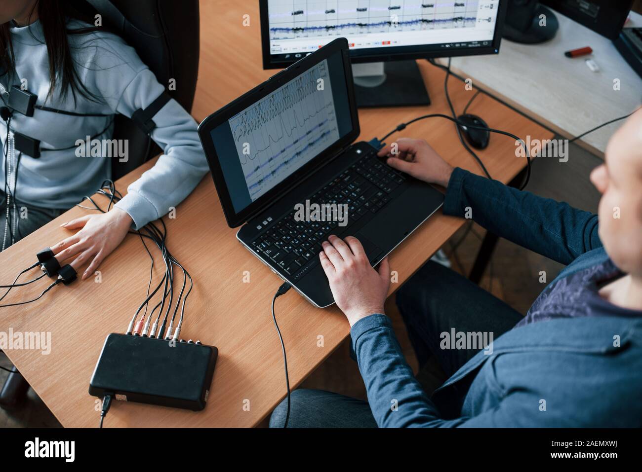 Lie detector test woman hi-res stock photography and images - Alamy