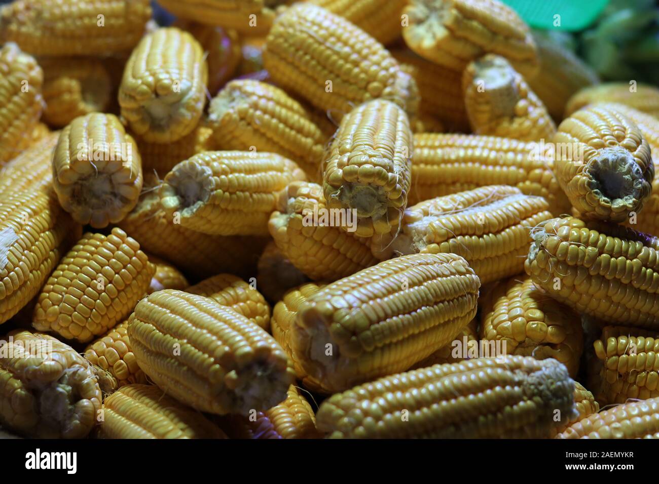 Market food maize hi-res stock photography and images - Alamy
