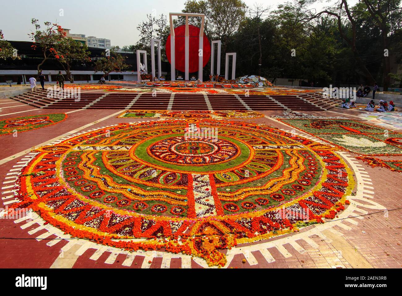 Central shahid minar dhaka hi-res stock photography and images - Alamy
