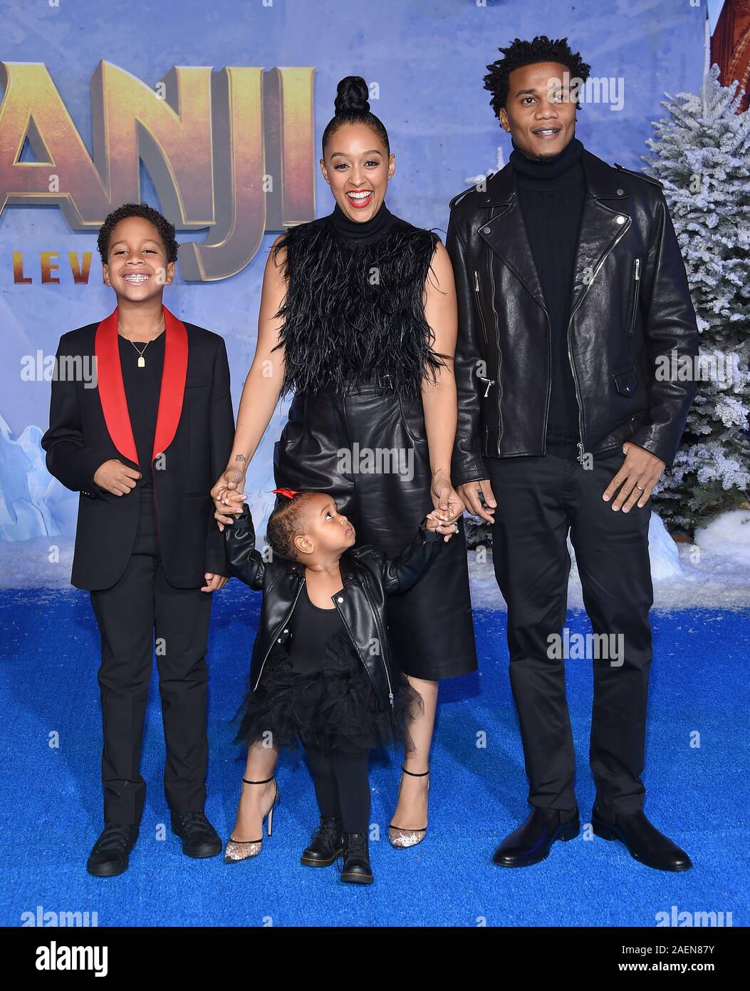 Tia mowrey hi-res stock photography and images - Alamy