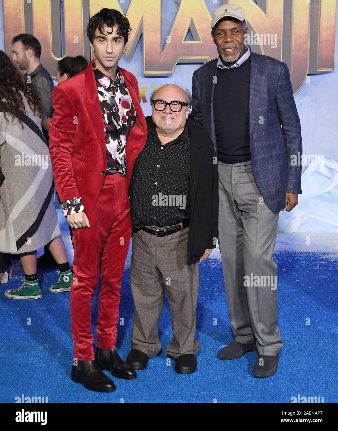 Los Angeles, USA. 09th Dec, 2019. (L-R) Alex Wolff, Danny DeVito and ...