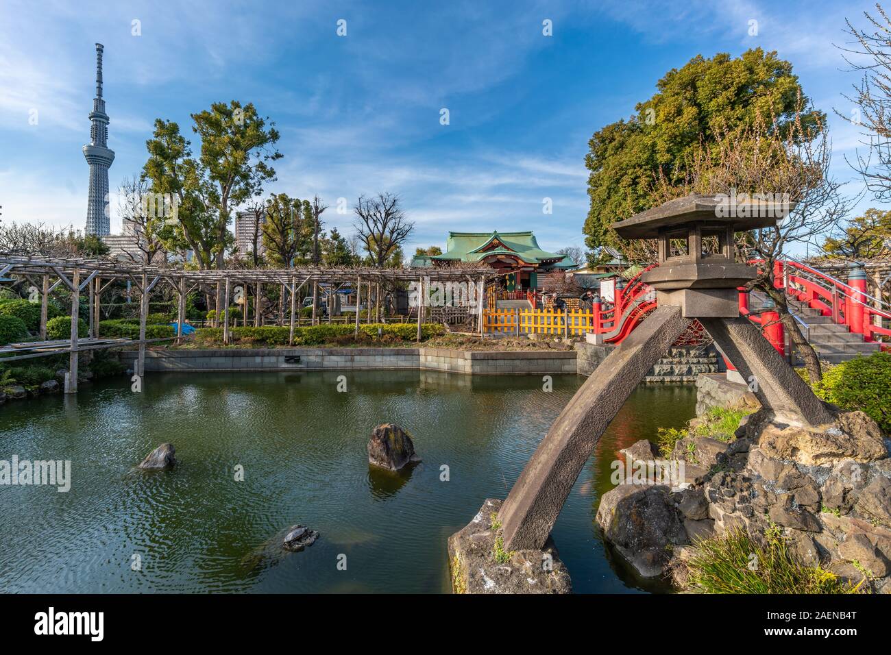 Kameido koto tokyo japan asia hi-res stock photography and images - Alamy