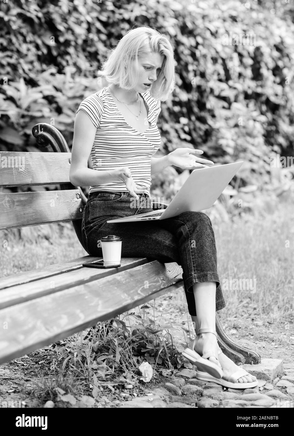 Business lunch work online Black and White Stock Photos & Images - Alamy