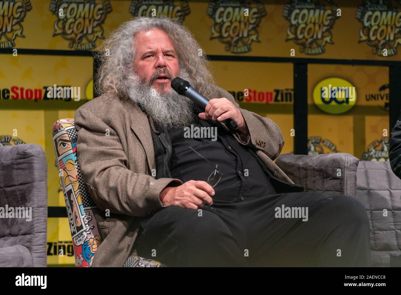 Mark boone jr sons of anarchy hi-res stock photography and images - Alamy