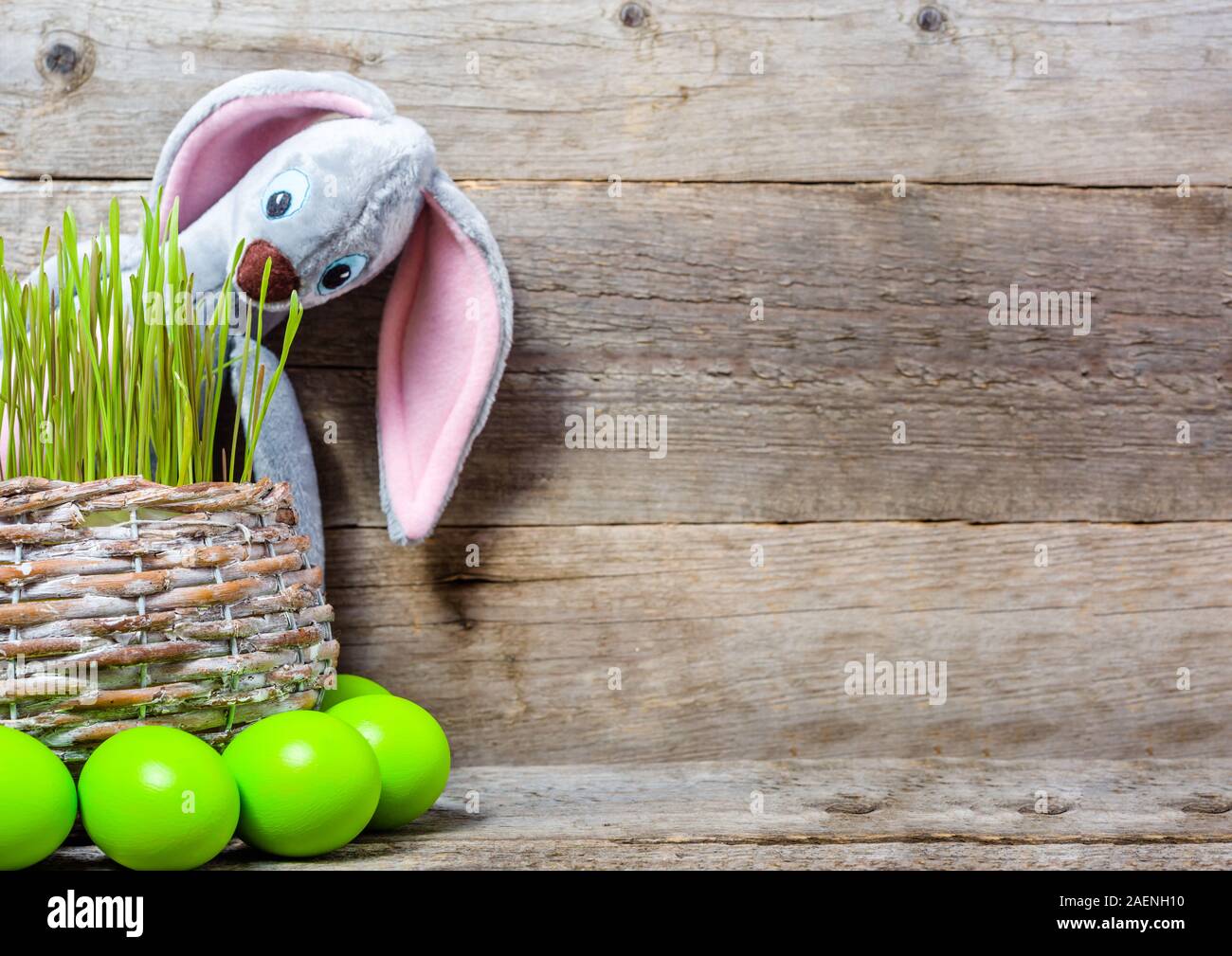 Spring symbols hi-res stock photography and images - Alamy