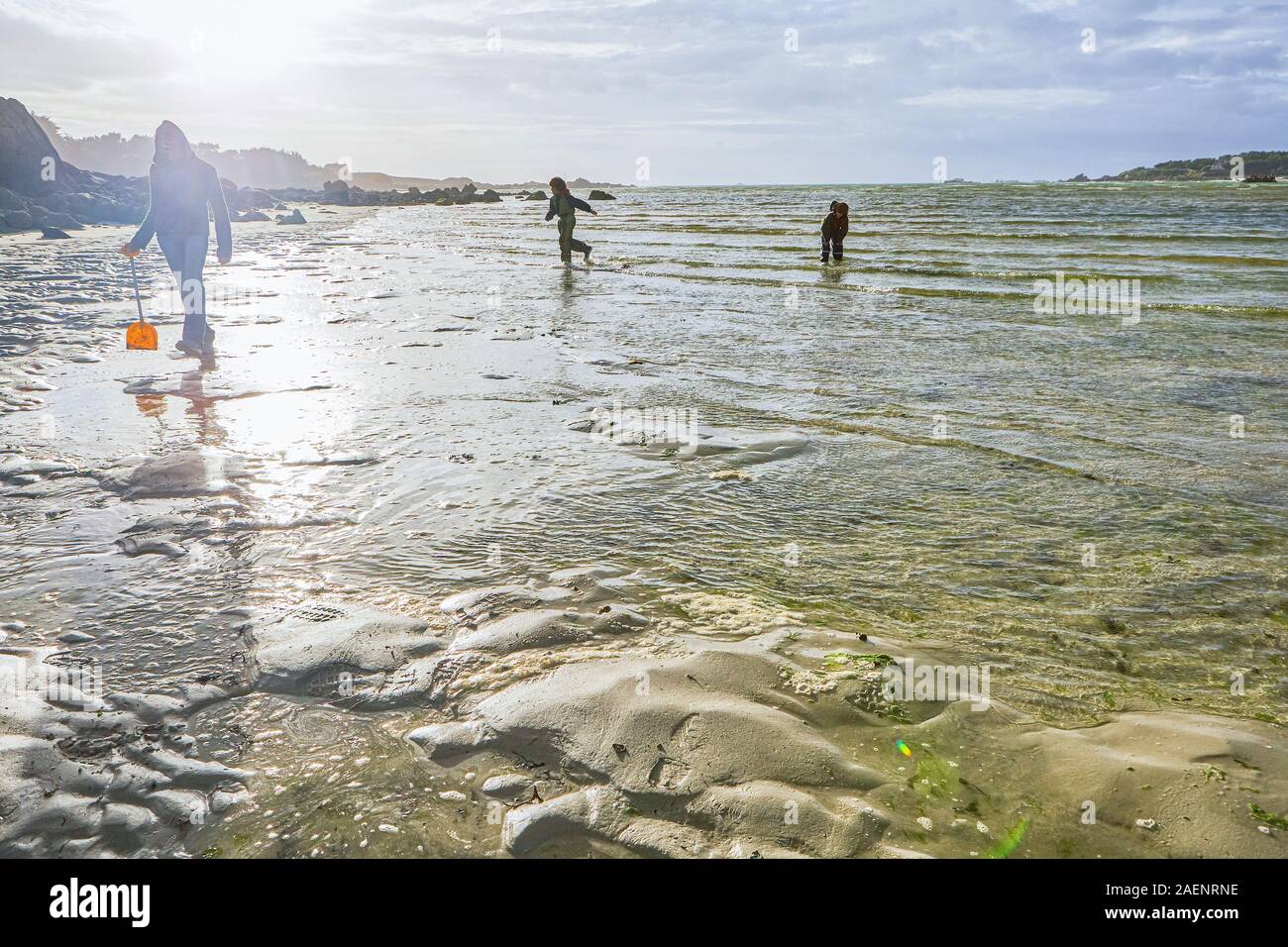 Shallow sea water children hi-res stock photography and images - Alamy