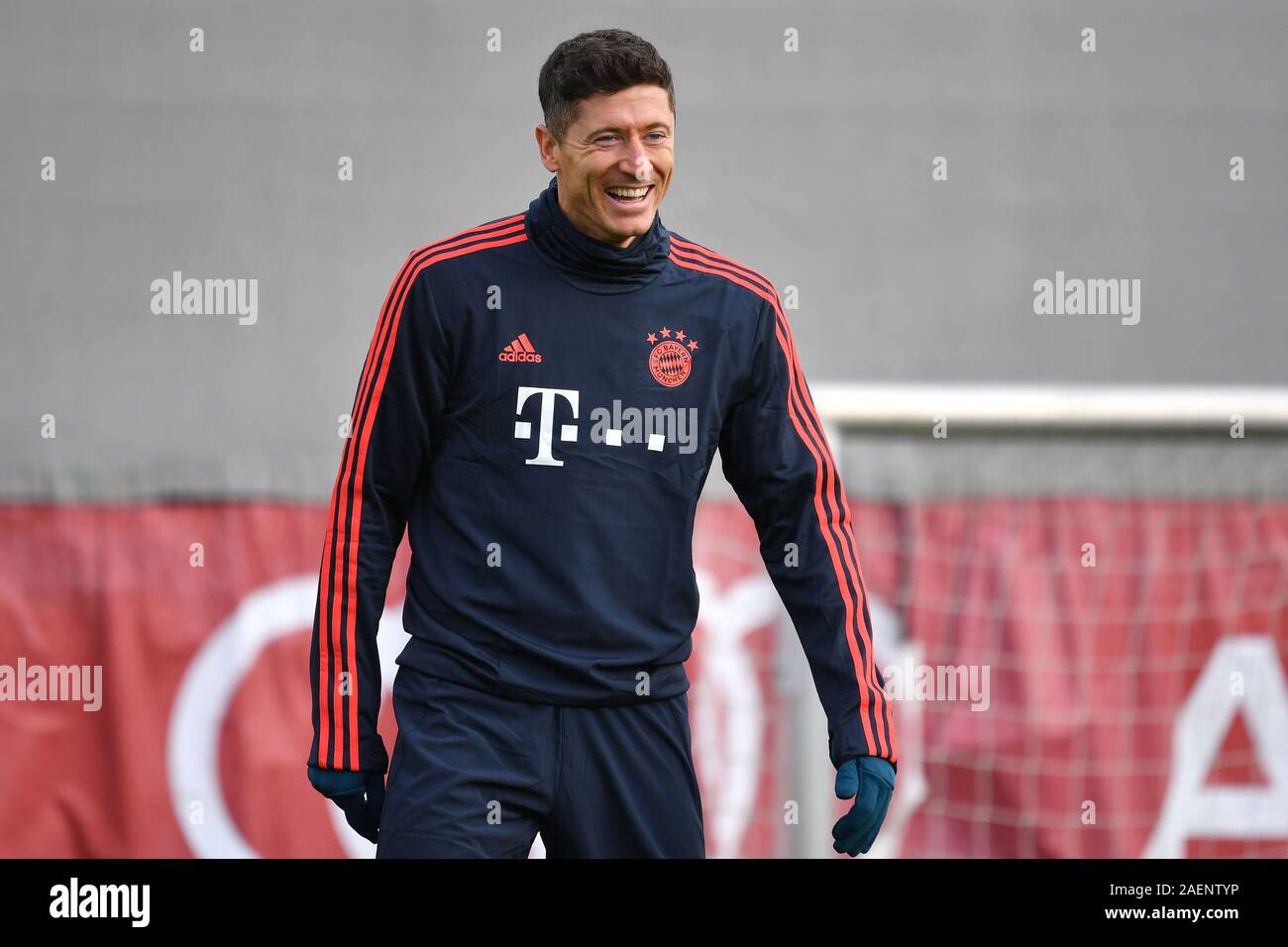 Robert LEWANDOWSKI (Bayern Munich), laughs, laughs, laughsd, optimistic ...