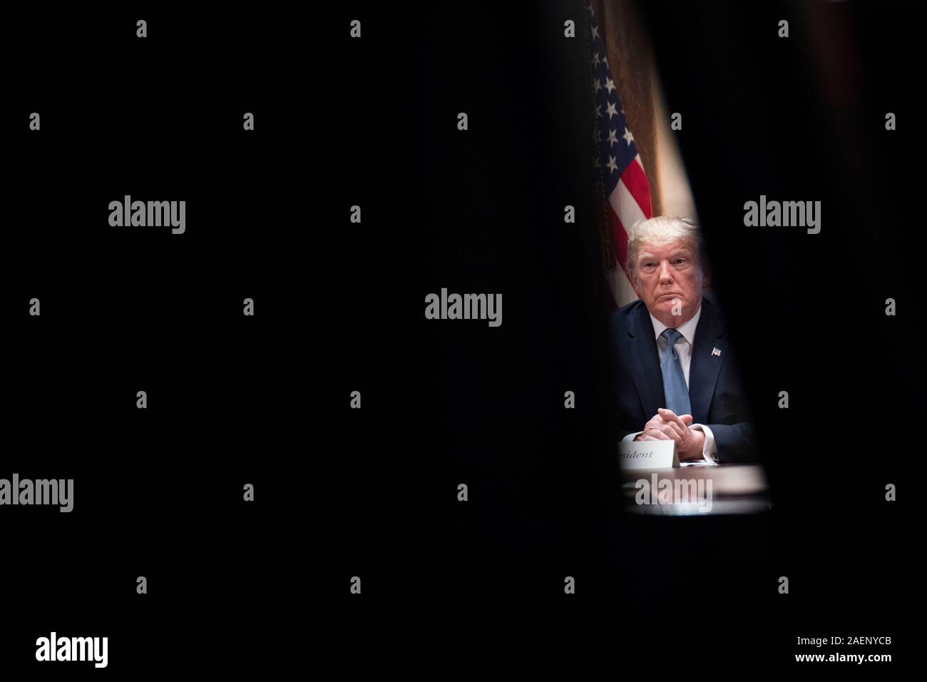 Politicians on cabinet table hi-res stock photography and images - Alamy
