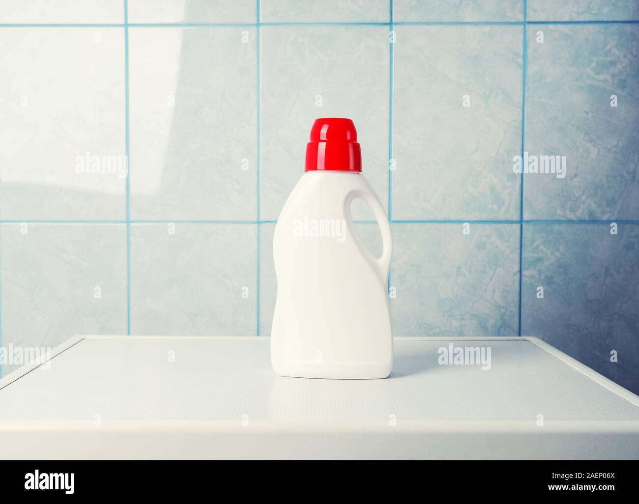 Laundry soap bottle hi-res stock photography and images - Alamy