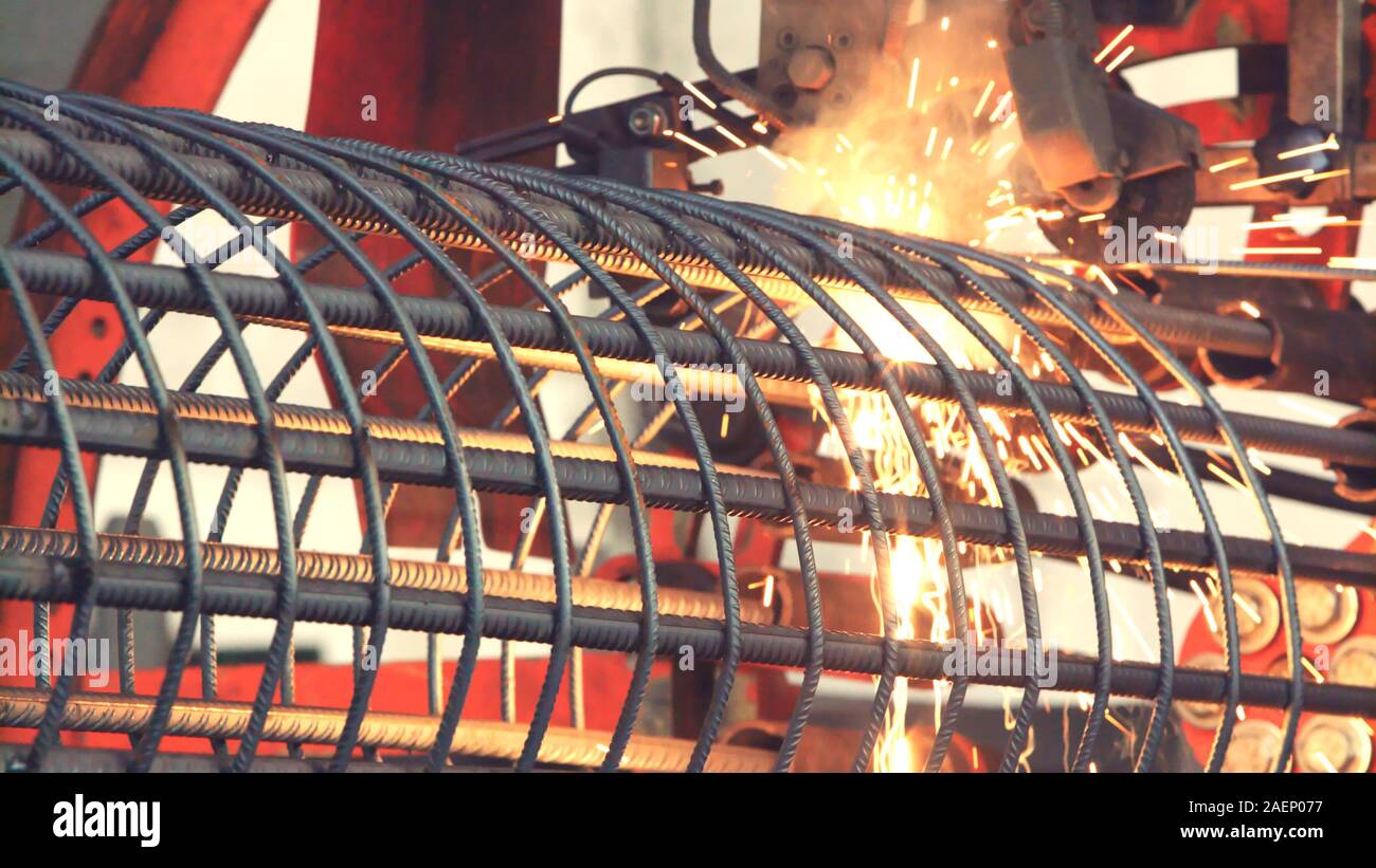 Automatic Welding fittings with electrodes. Electrode weld reinforcing ...