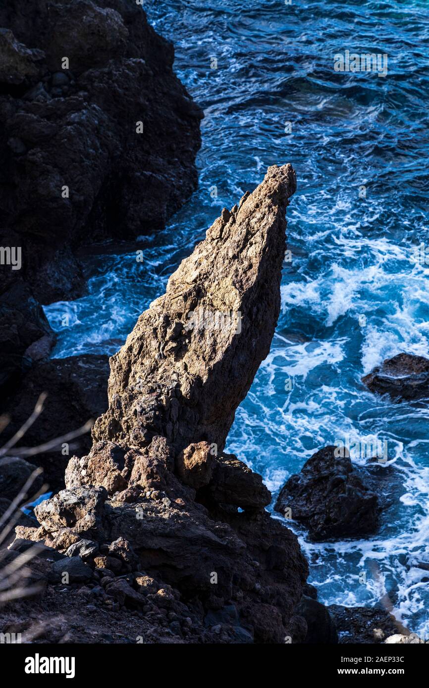 Jagged rock islands hi-res stock photography and images - Alamy