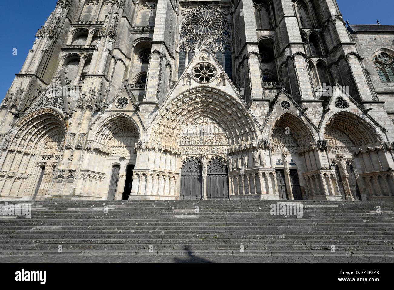 Bourges (central France): Bourges Cathedral, Gothic cathedral ...