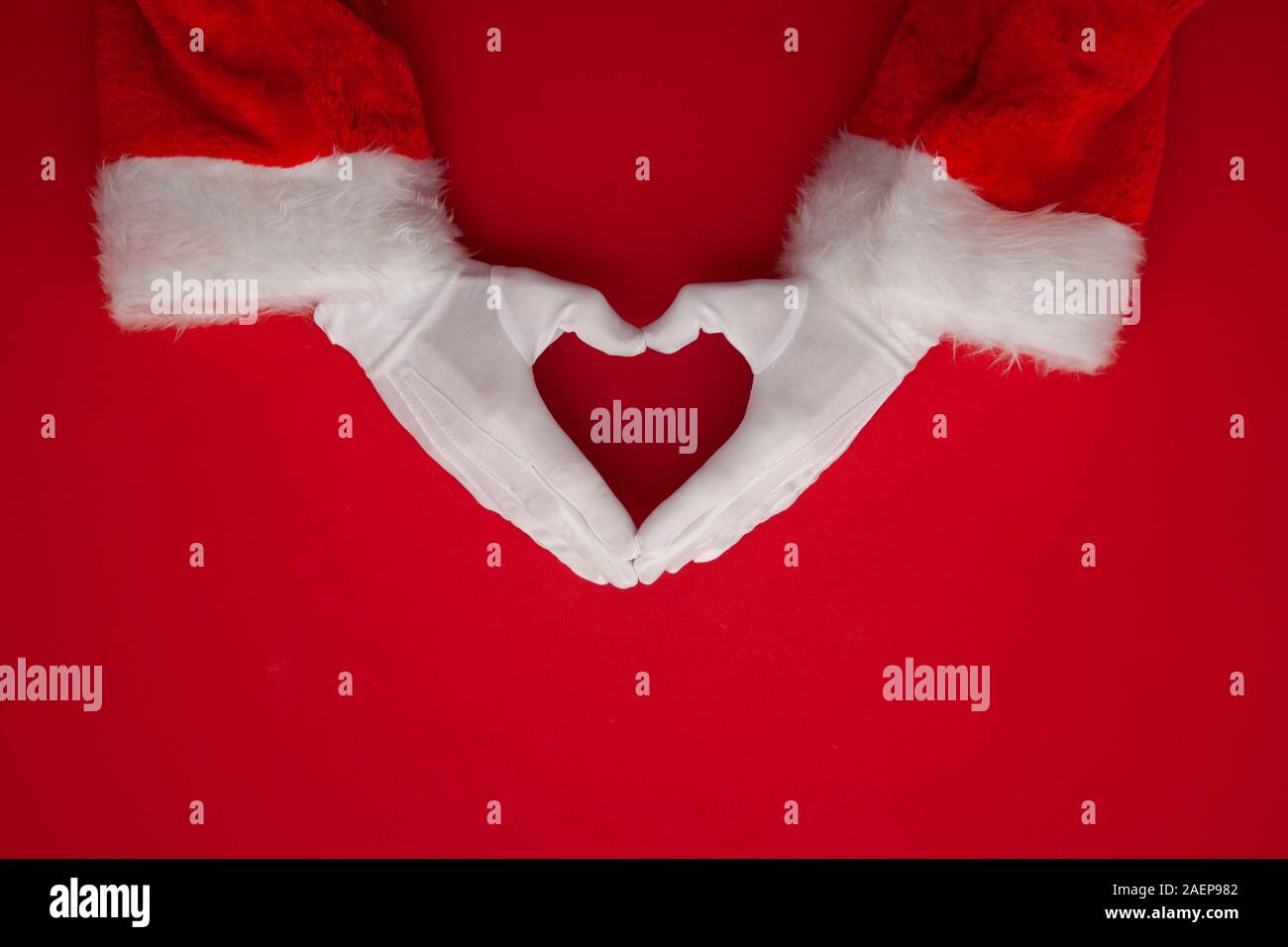 Santa love hi-res stock photography and images - Alamy