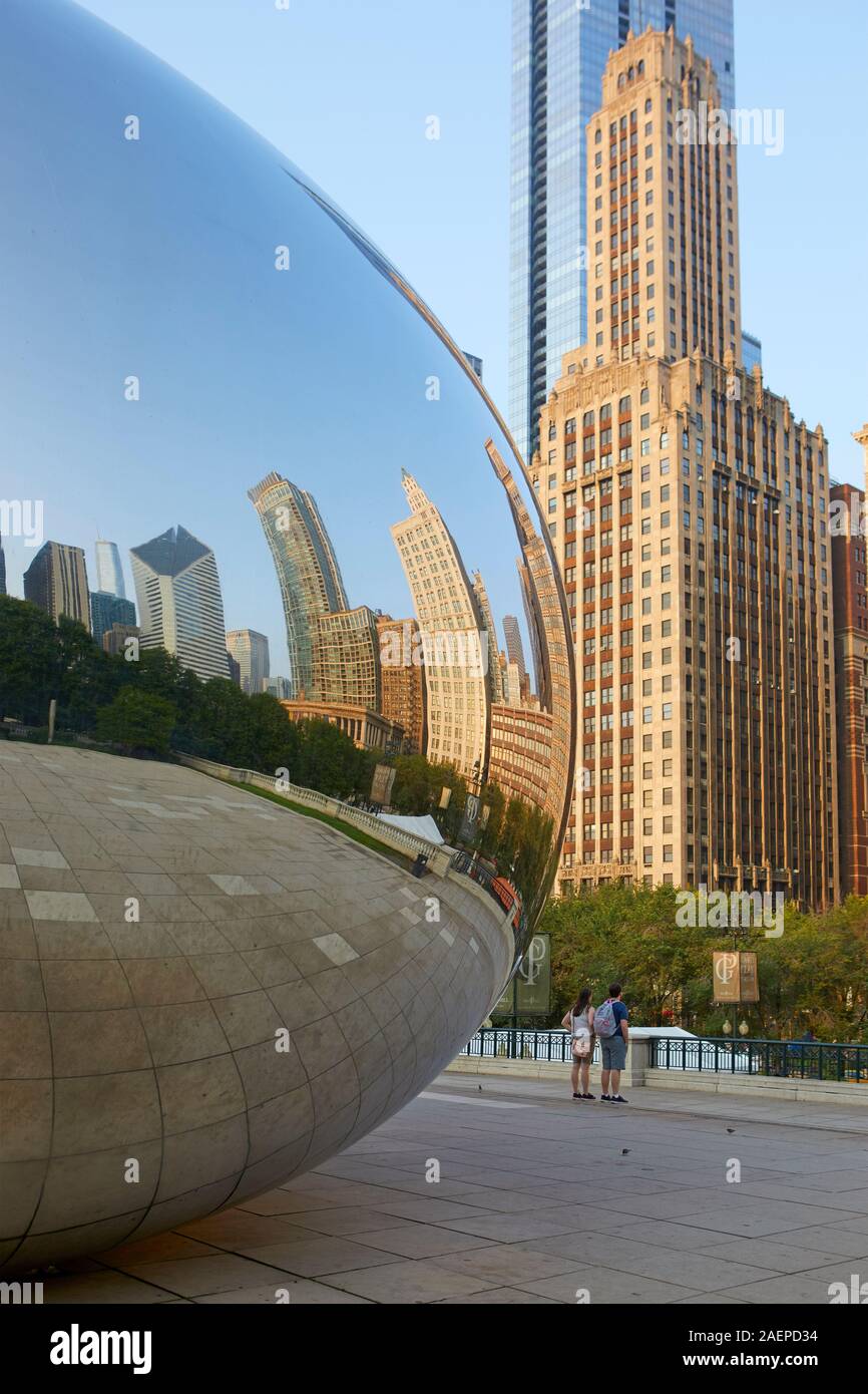 The sculpture Cloud Gate, also known as the Bean, at Millenium Park ...