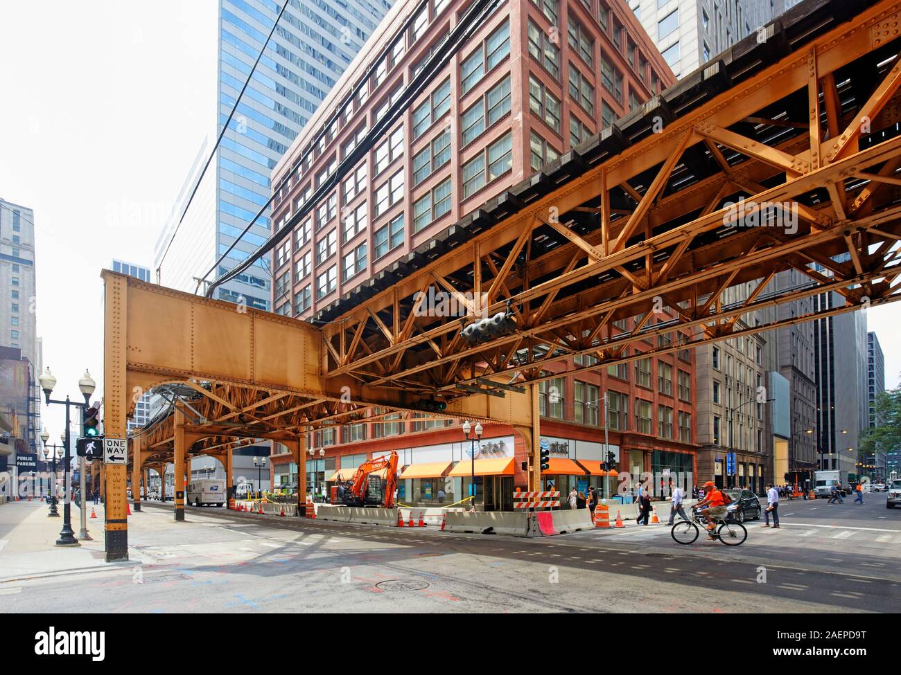 Chicago overhead CTA (City Transit Authority), subway train tracks ...