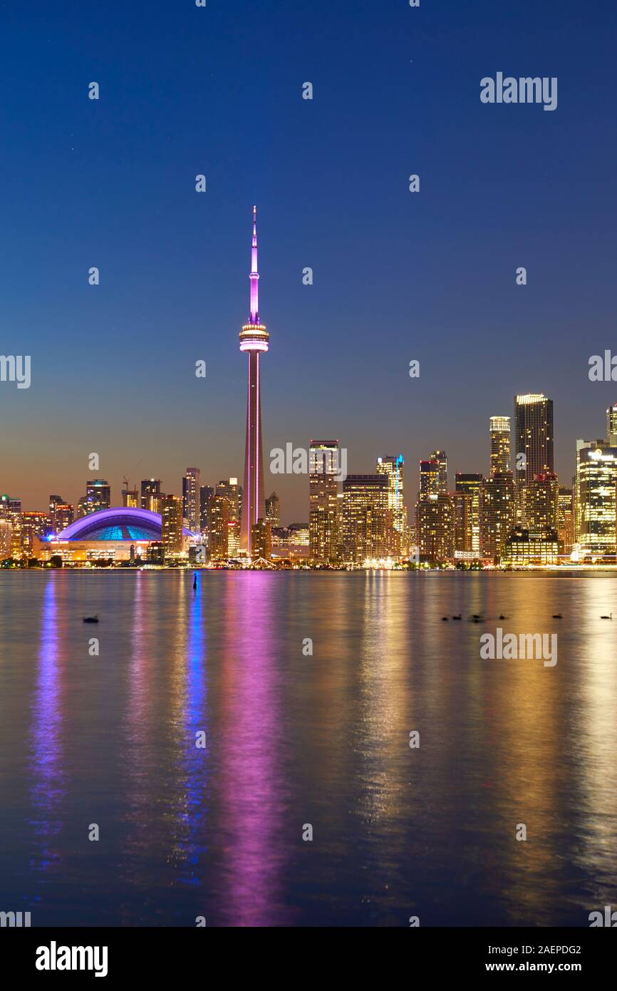 Skyline of Toronto with the iconic CN Tower, Ontario, Canada Stock ...