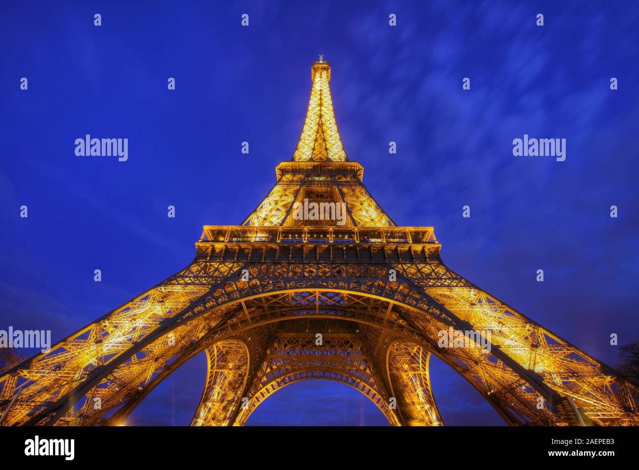 Blue architecture icónic building hi-res stock photography and images ...