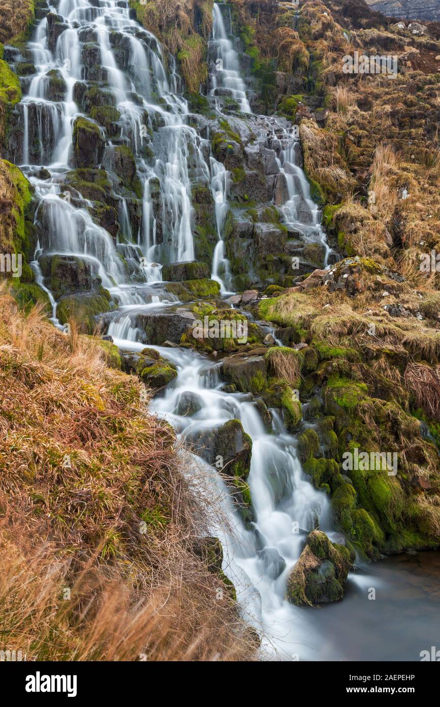 Bride veil waterfalls hi-res stock photography and images - Alamy