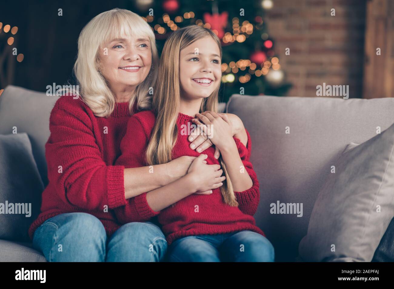 Portrait of nice attractive lovely charming cute sweet dreamy cheerful ...