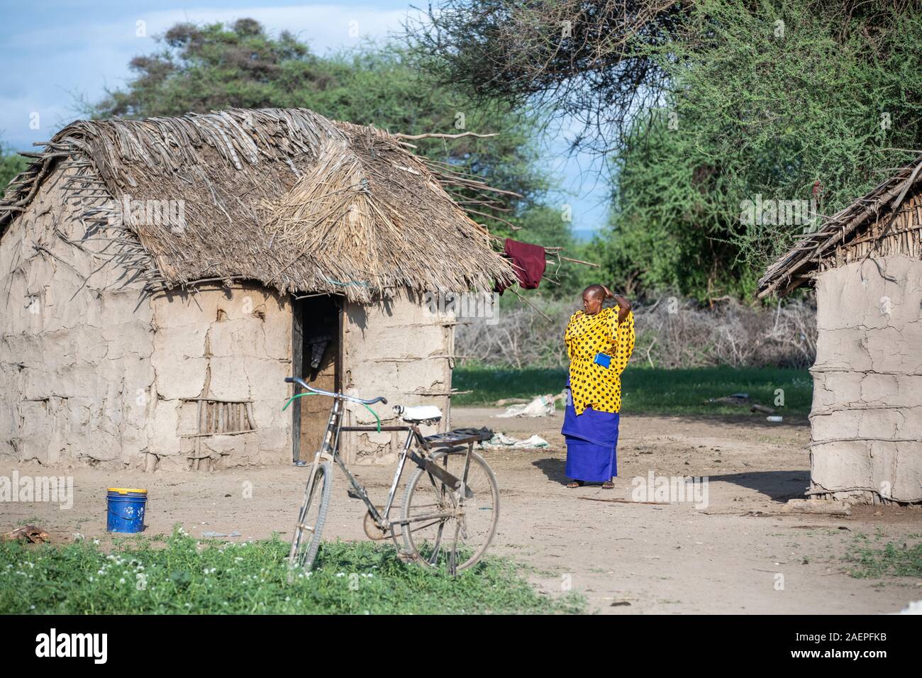 Same, Tanzania, 7th June 2019: maasai woman outsie her home Stock Photo ...